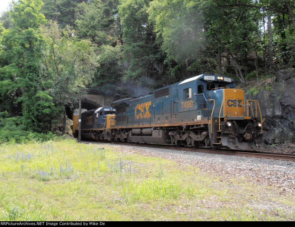 CSX 7490 Fort Montgomerry Tunnel NY 062614